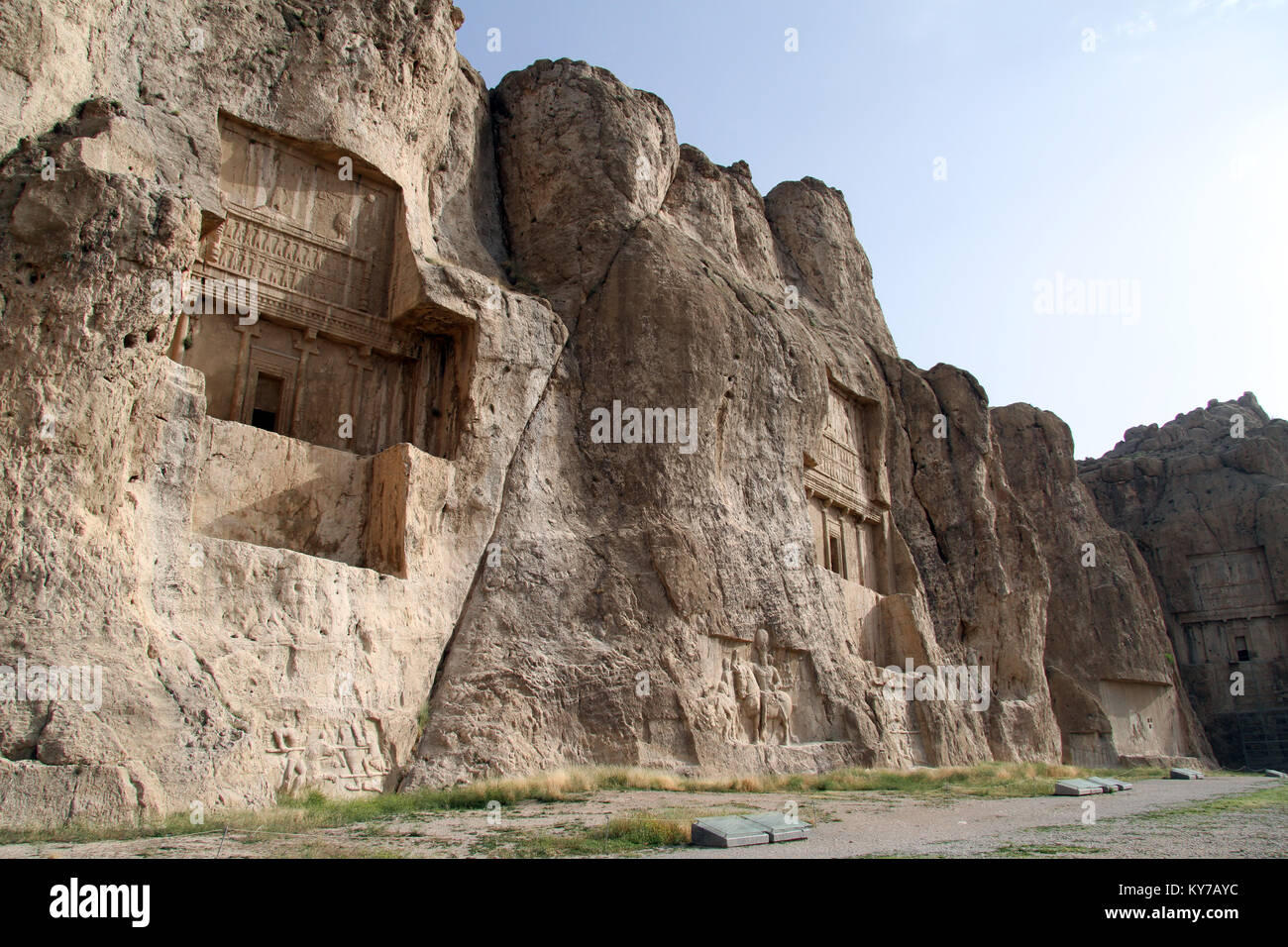 Royal tombs in Naqsh-e Rostam, Iran Stock Photo - Alamy