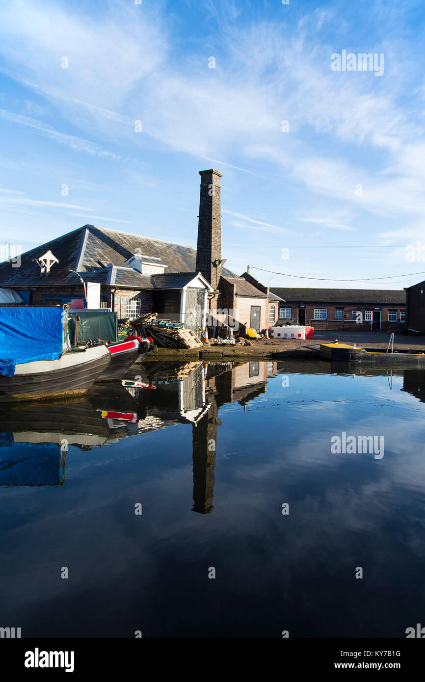 Norbury Junction, Shropshire. United Kingdom. 10th January 2018. Barges ...