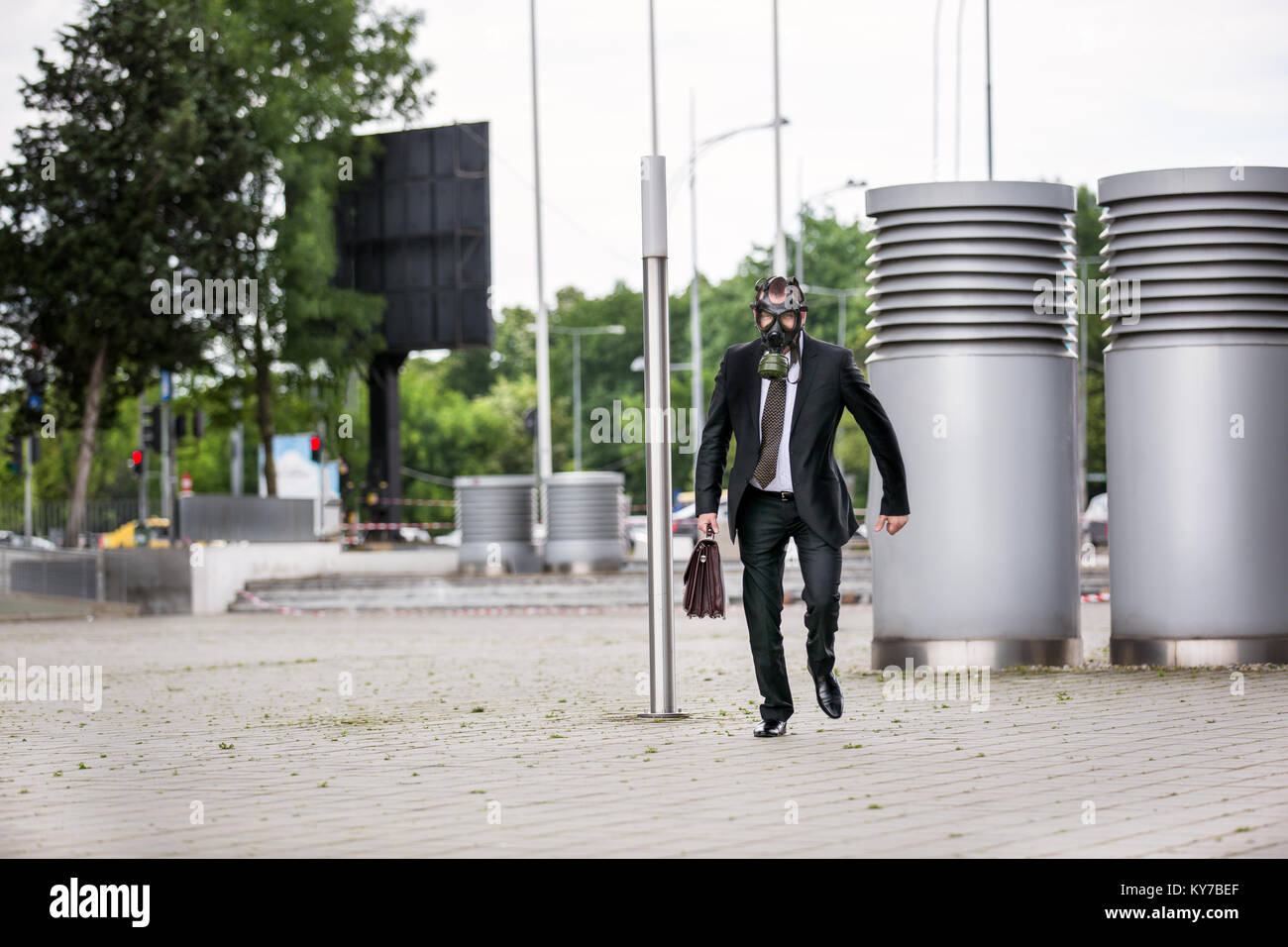 Businessman with gas mask hi-res stock photography and images - Alamy