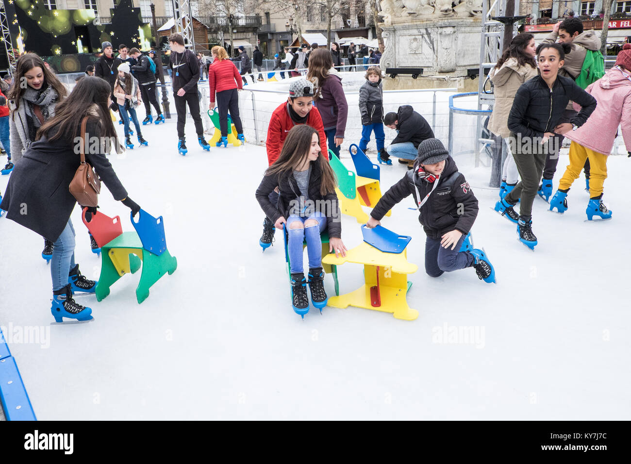 Ice skating rink outdoor france hi-res stock photography and images - Alamy