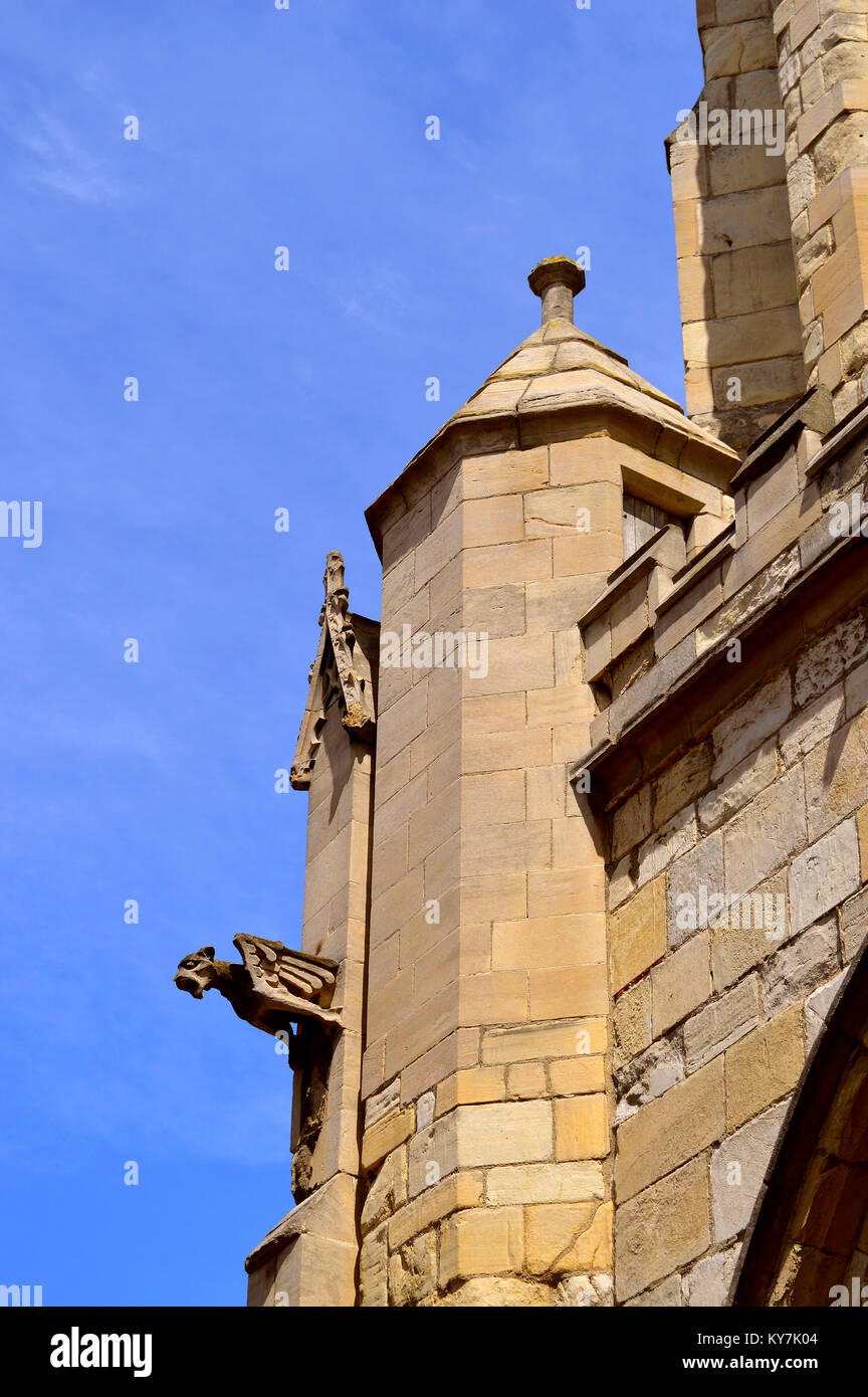 Medieval english church gargoyle hi-res stock photography and images ...