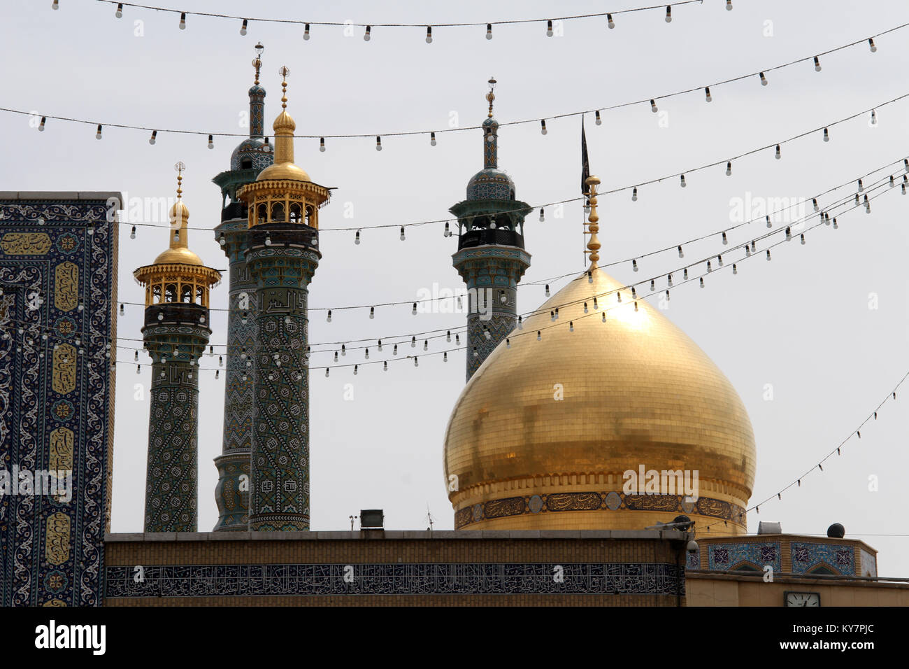 Roof of Fatima mosque in Qom, Iran Stock Photo - Alamy