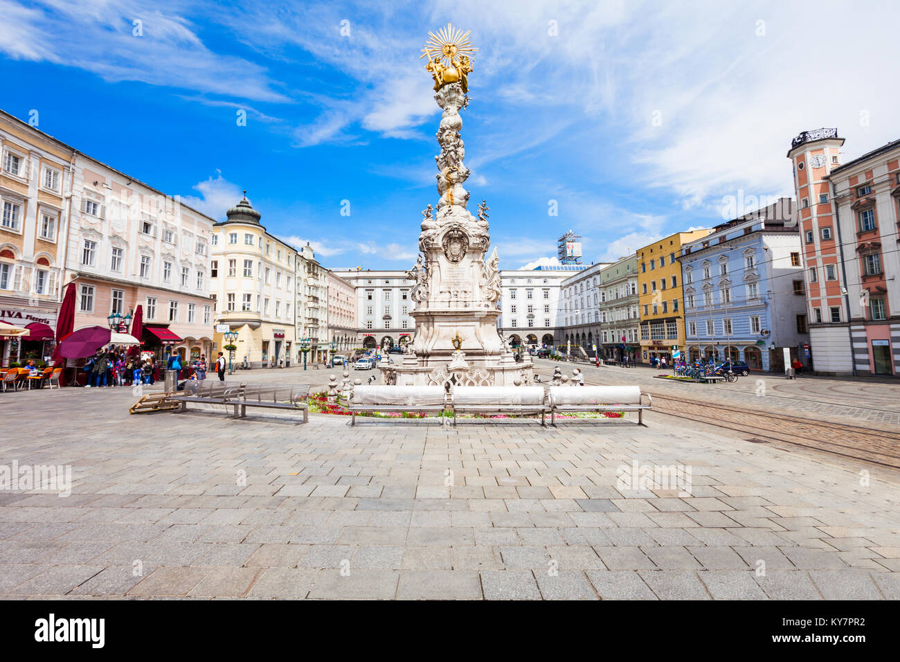 Linz austria holy trinity hi-res stock photography and images - Alamy