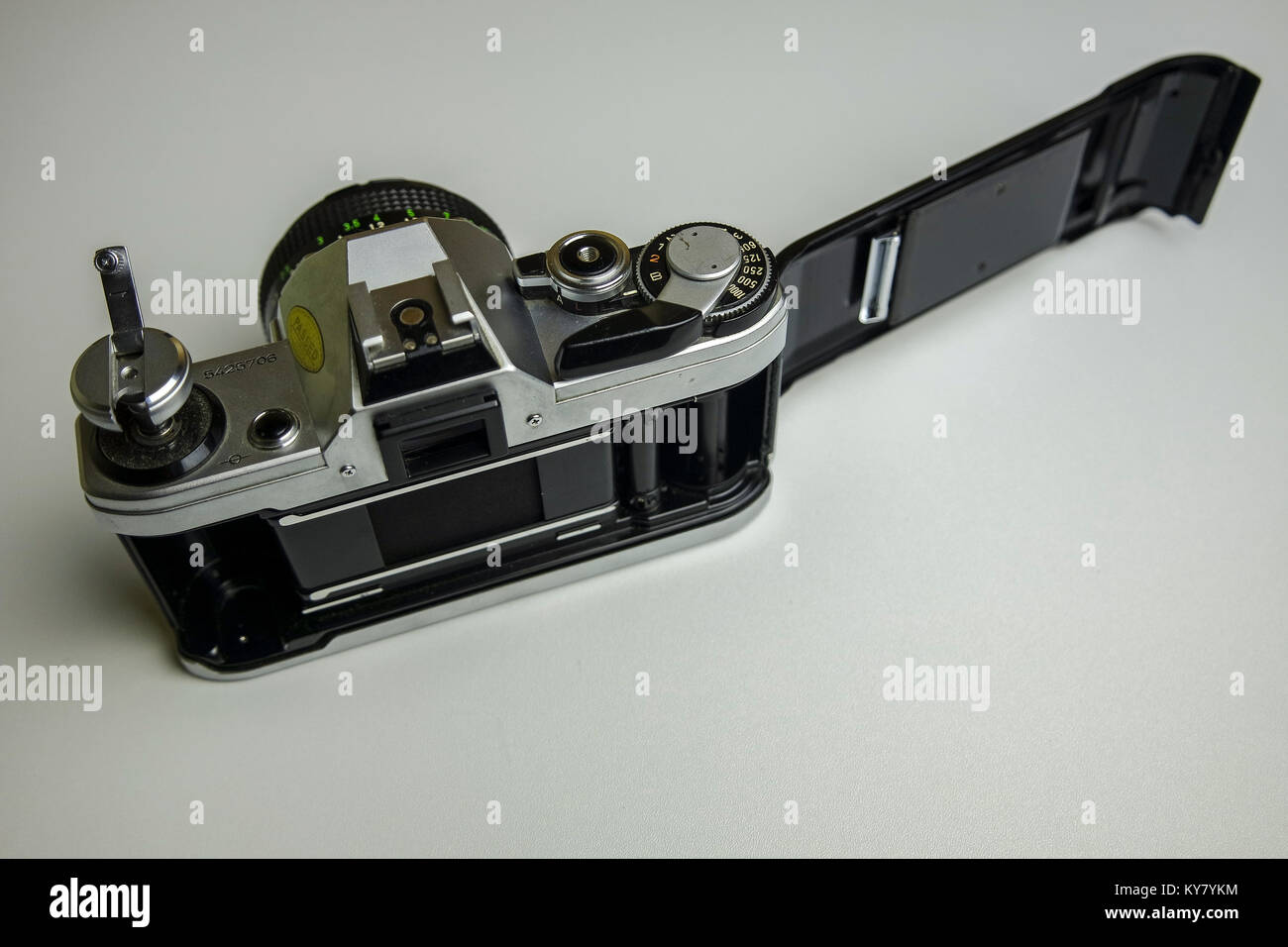 Vintage 35mm Film Camera With Film Compartment Open Stock Photo - Alamy