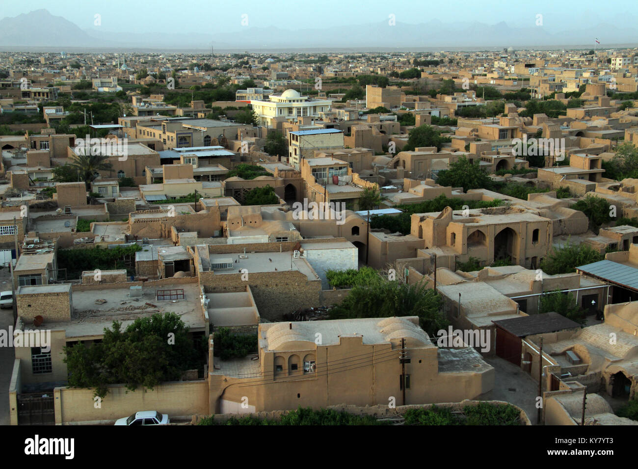 Old town in Meybod, Iran Stock Photo - Alamy