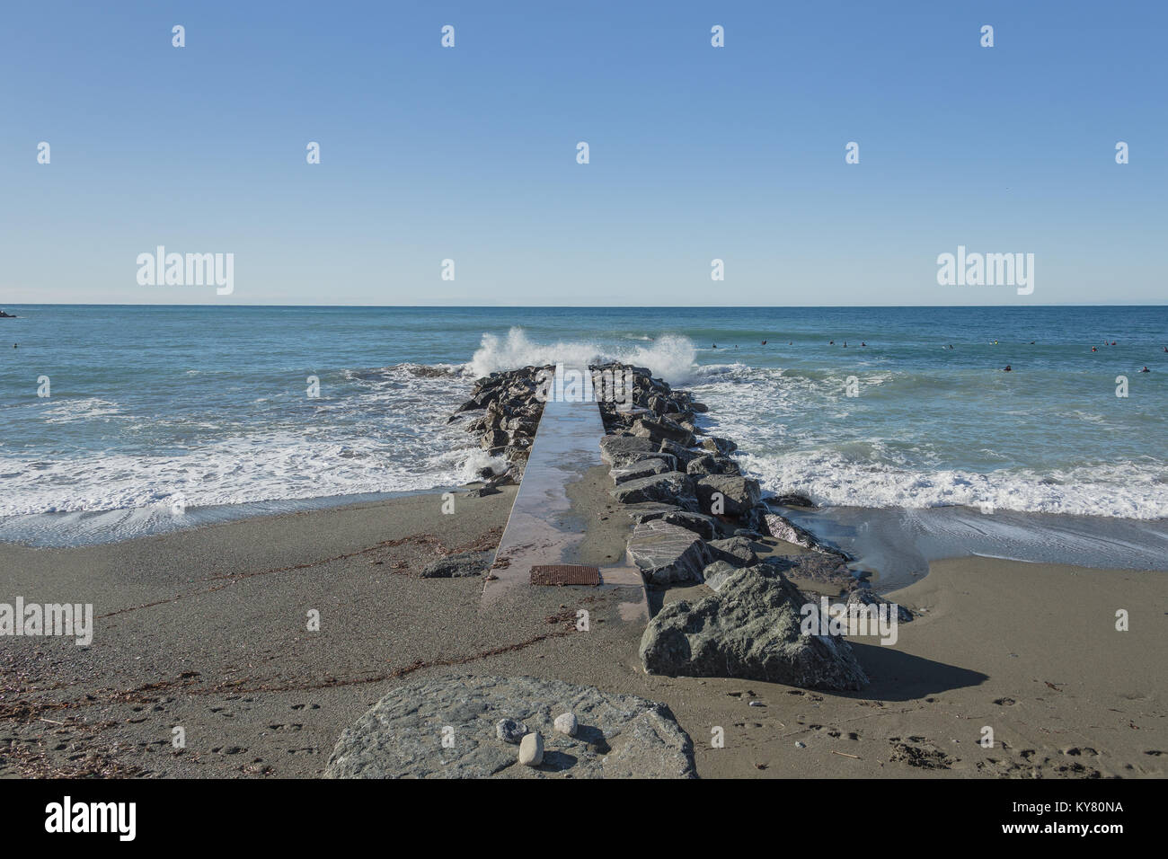 Surf in liguria hi-res stock photography and images - Alamy