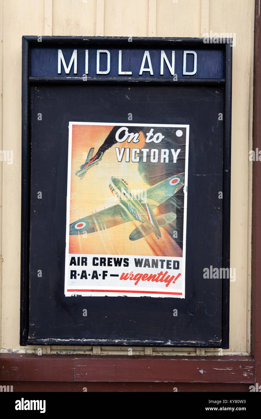 On To Victory Sign Stock Photo - Alamy