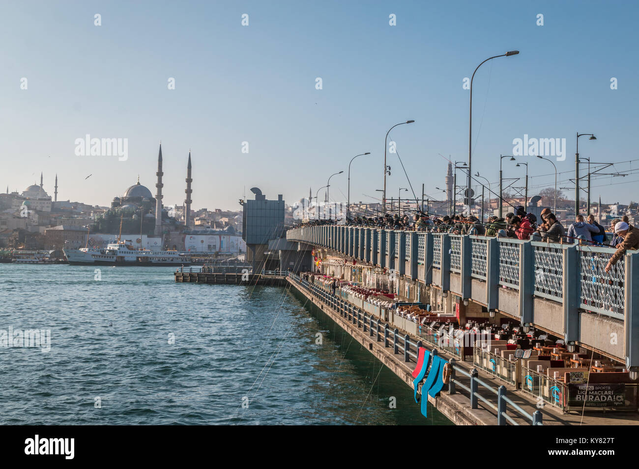 Galata bridge harbour hi-res stock photography and images - Alamy
