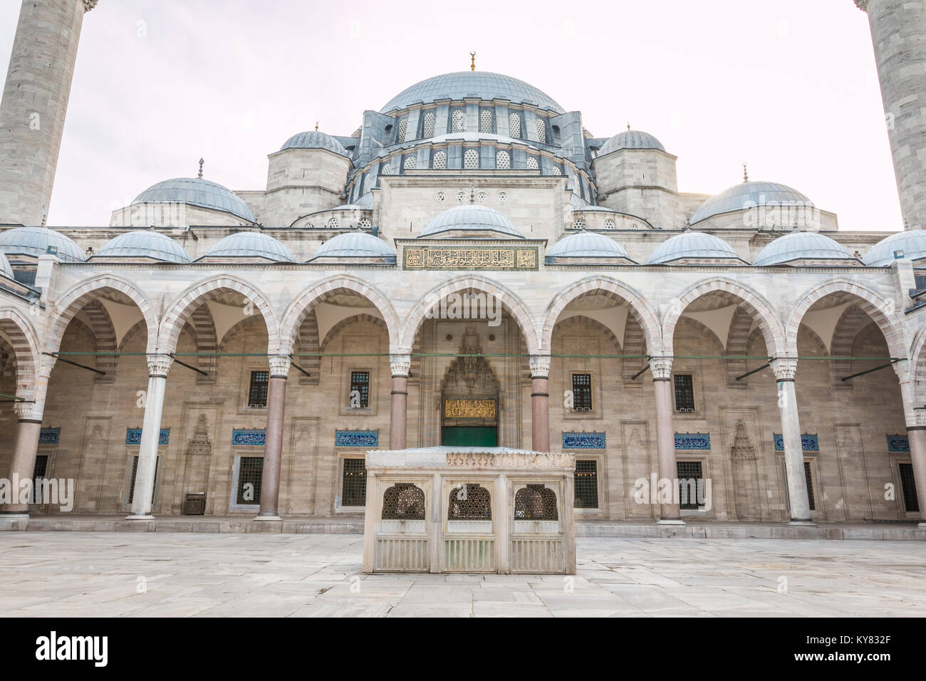 Courtyard in Suleymaniye Mosque Istanbul Stock Photo - Alamy