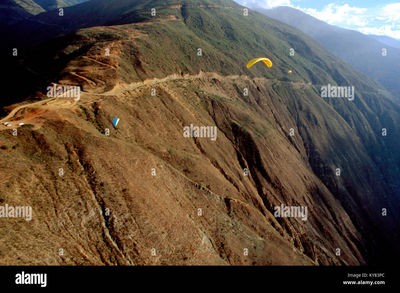 Paragliding flight in Tierra Negra Merida Venezuela Stock Photo - Alamy