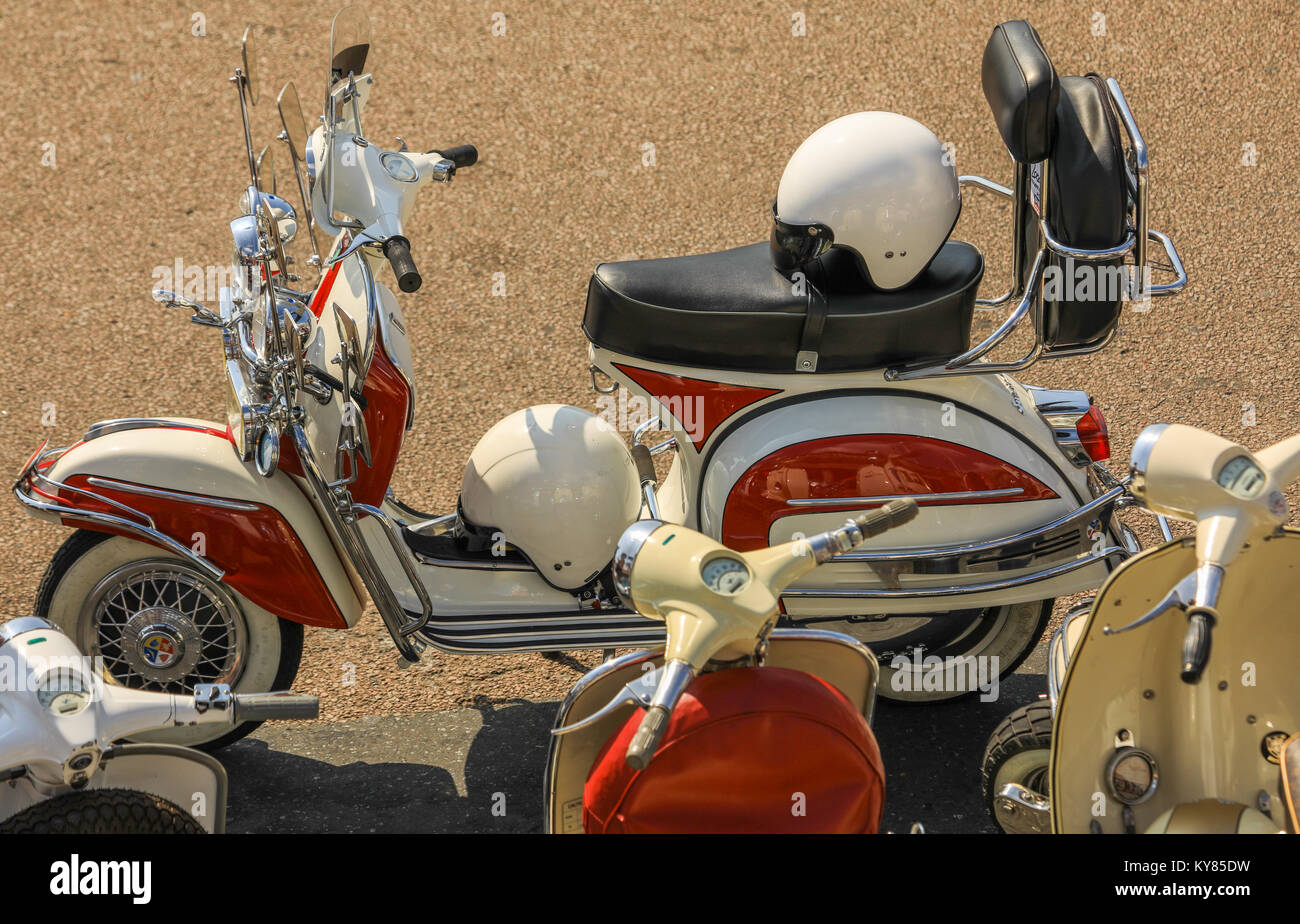 Mods attend annual gathering at the ‘Mods Weekender’ at Brighton ...