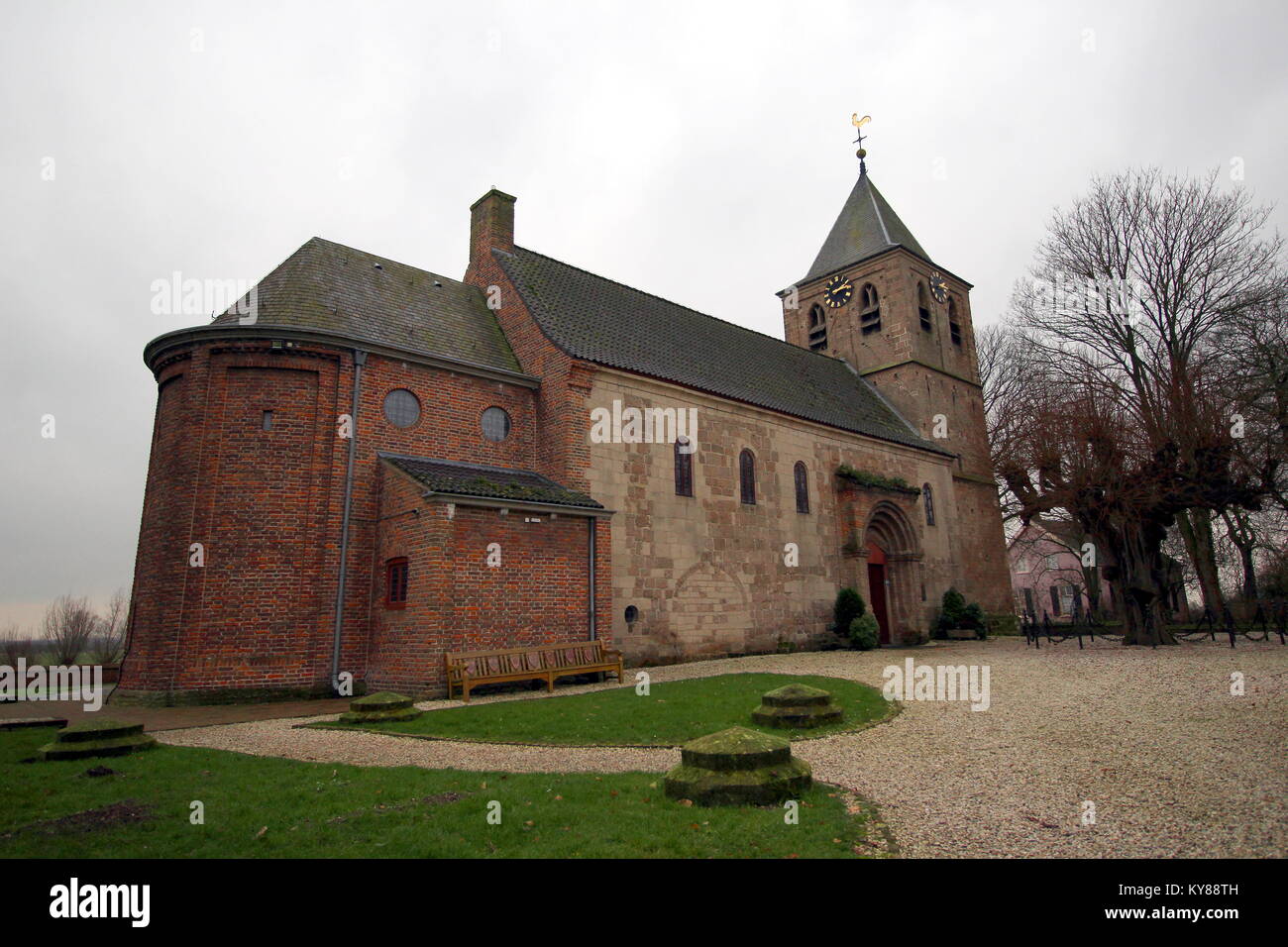 The well-known old church in Oosterbeek near Arnhem and the river Rhine ...