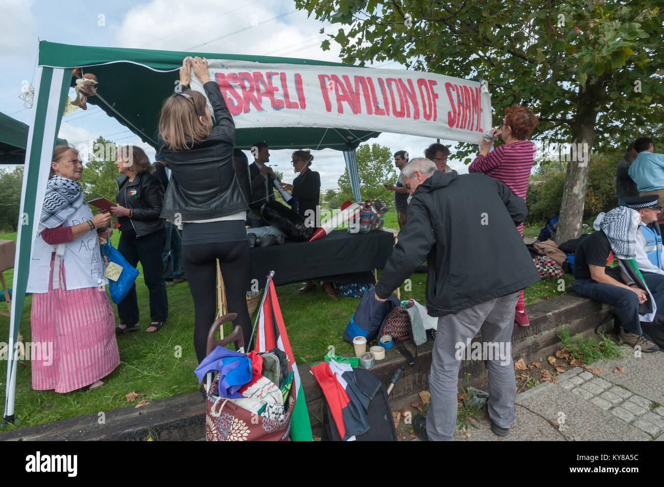 The israeli pavilion hi-res stock photography and images - Alamy