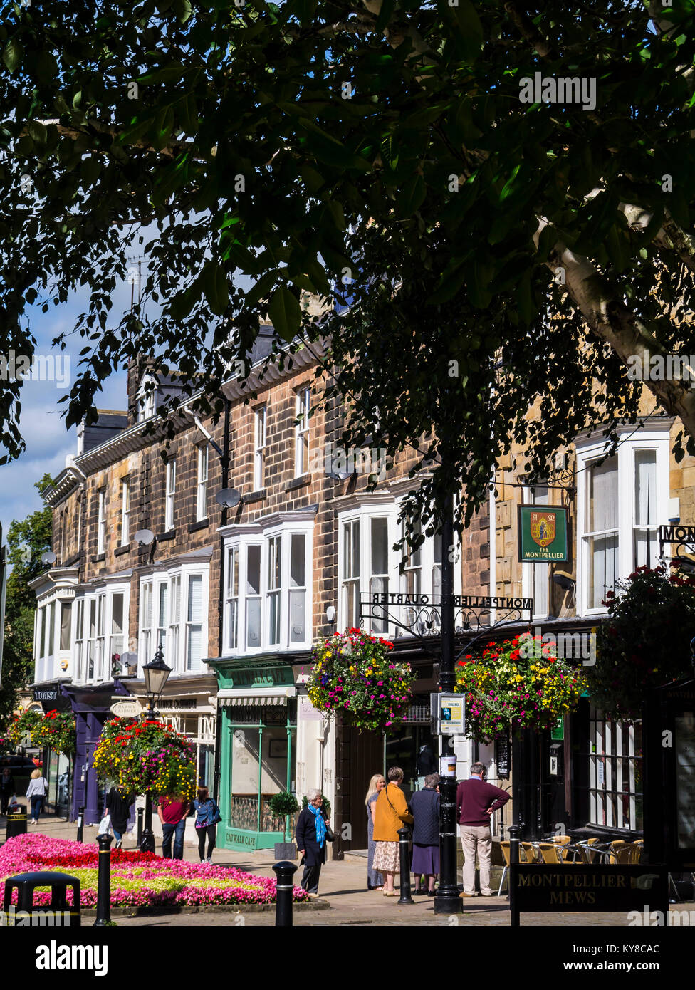 Architecture buildings harrogate victorian hi-res stock photography and ...