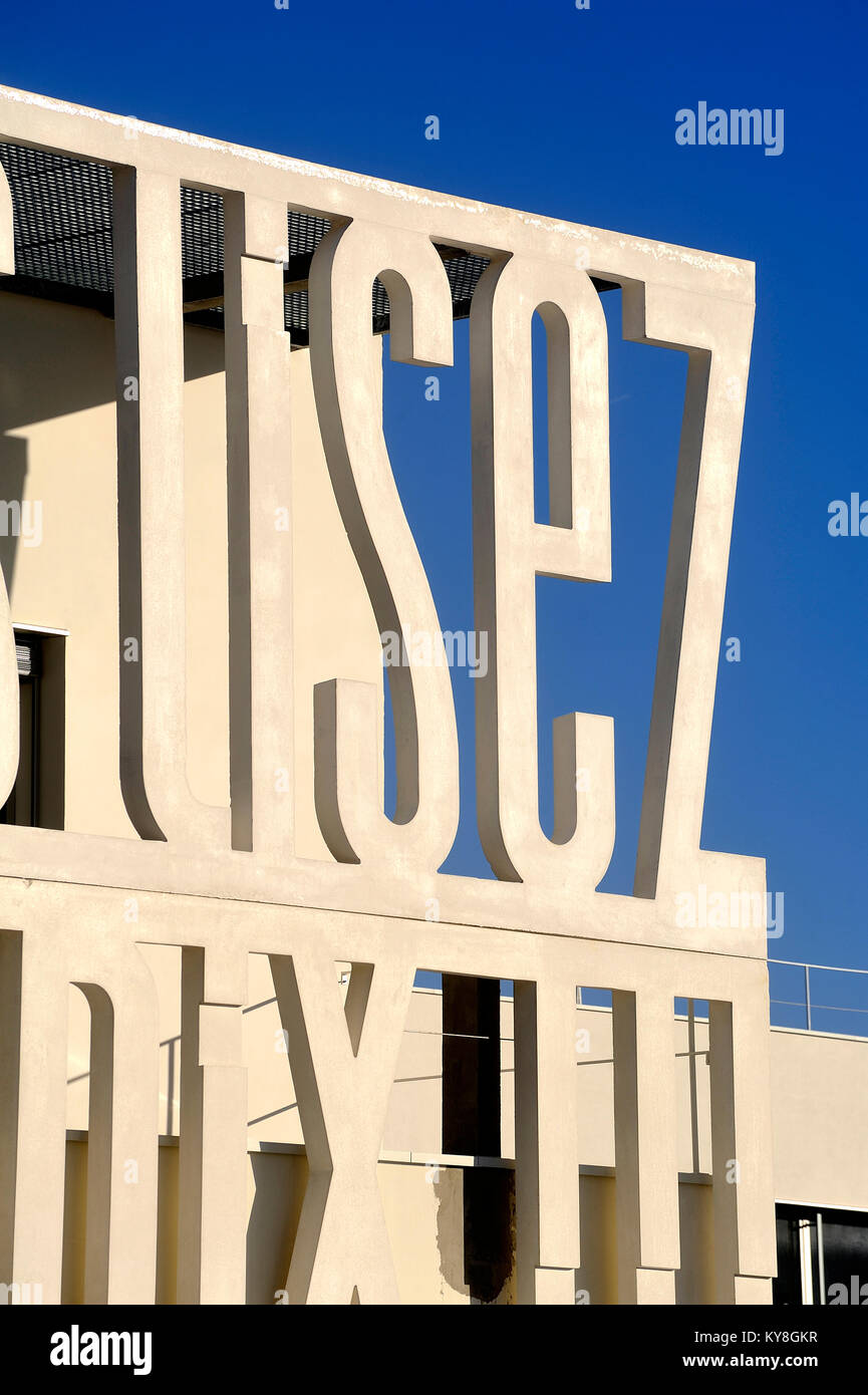 Molded letters hi-res stock photography and images - Alamy