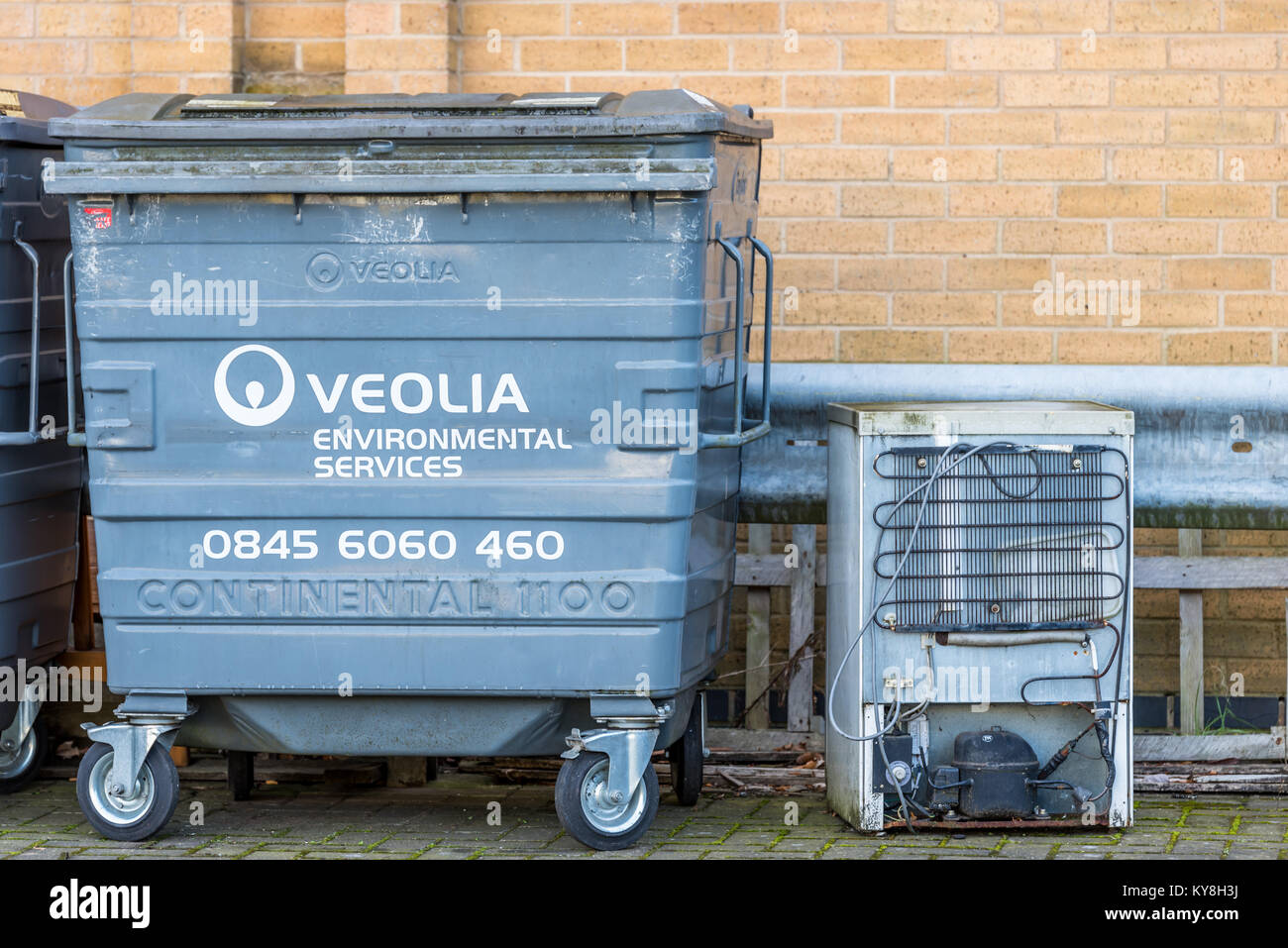 Veolia waste management hi-res stock photography and images - Alamy