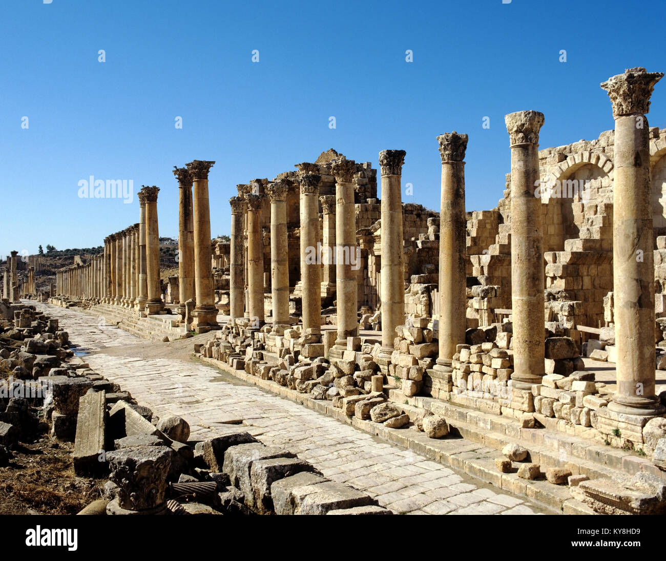 2192. Roman Colonnaded Street, Jerash, Irbid Gov, Jordan Stock Photo ...