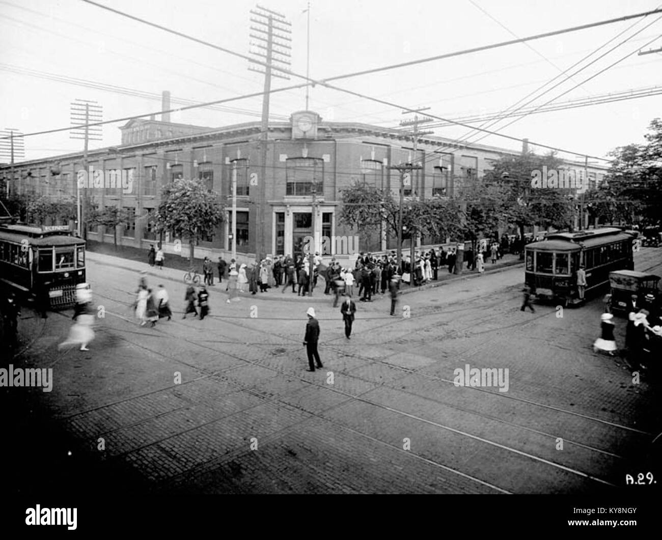 Russell motor car co ltd hi-res stock photography and images - Alamy