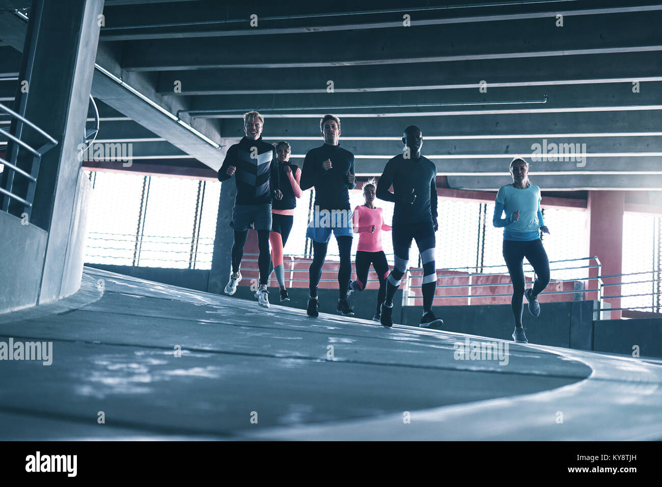 Professional sportspeople hi-res stock photography and images - Alamy