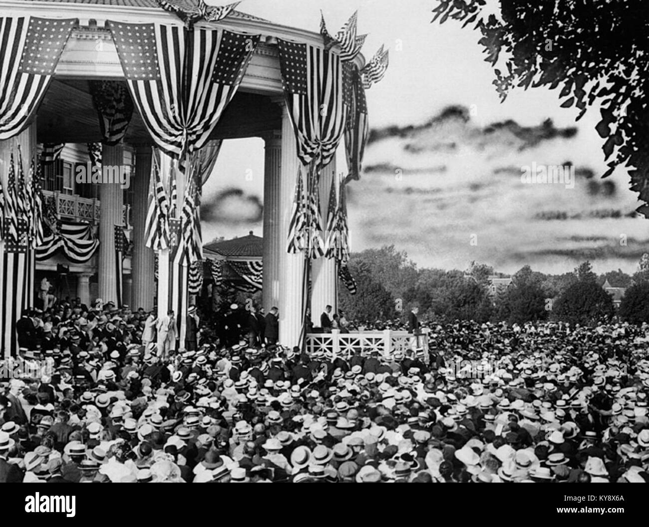 A historic photograph of Woodrow Wilson accepting the Democratic Party ...