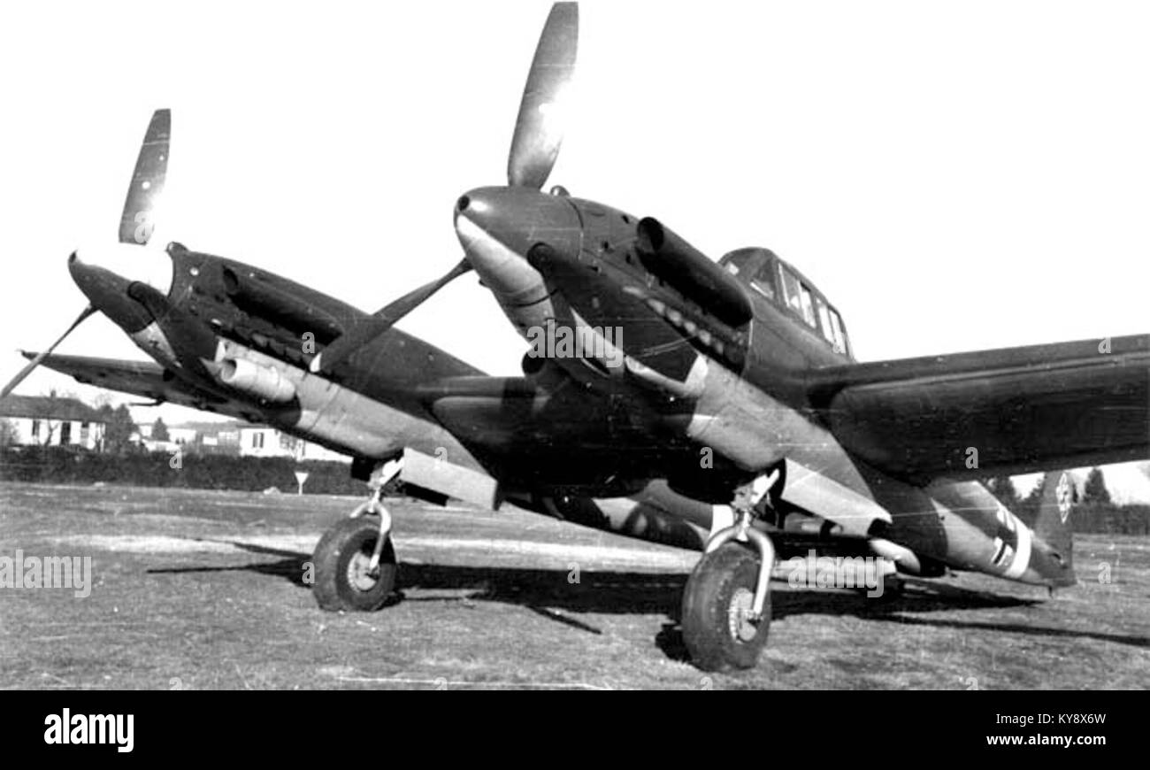 Savoia Marchetti S.M.92 Stock Photo - Alamy