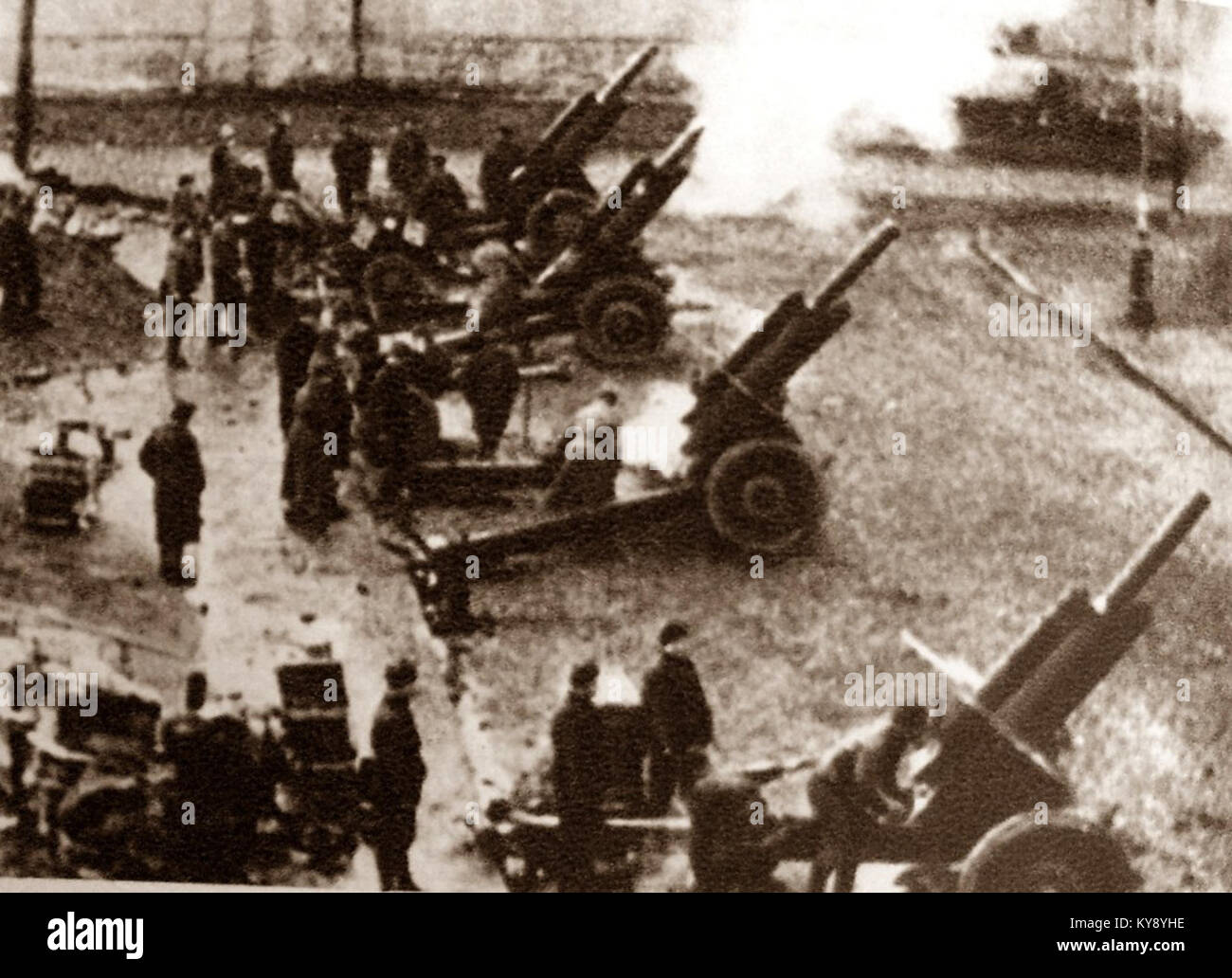 This historical image from 1945 depicts Dworzec Zachodni (Western ...