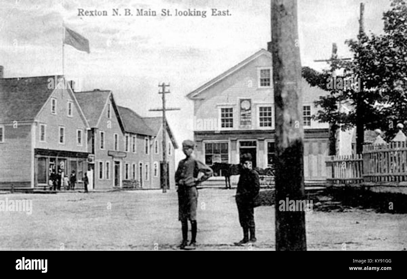 Photograph of Rexton Main Street in 1918, showing buildings, streets ...