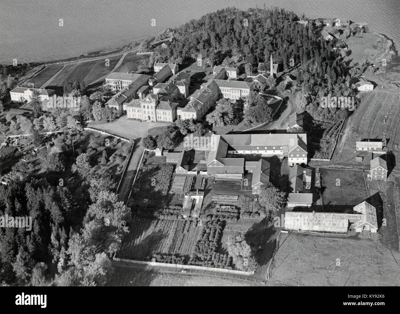 The image shows Rotvoll Nedre and Rotvoll Mental Hospital in Sør ...