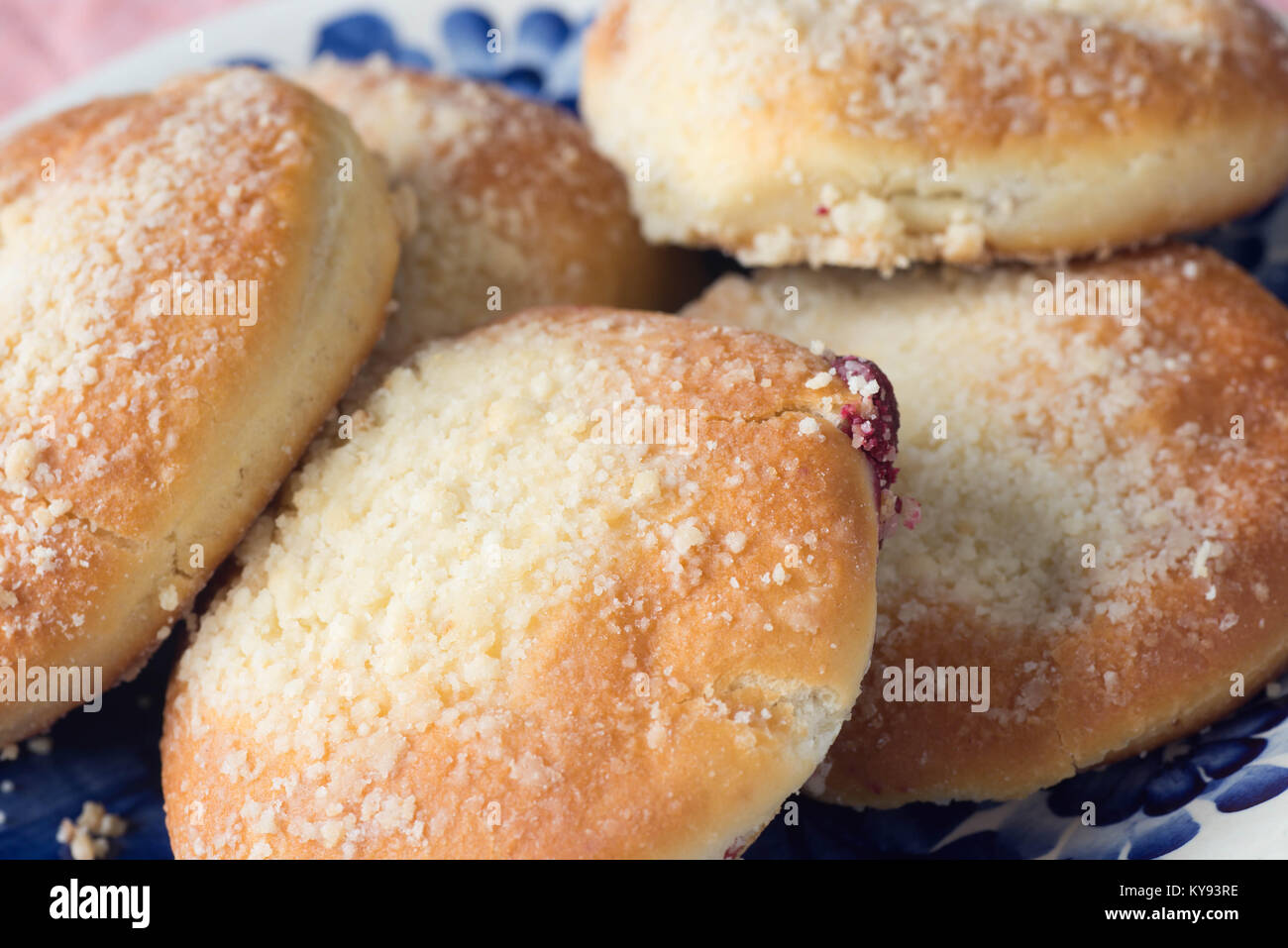 Homemade sweet yeast buns hi-res stock photography and images - Alamy