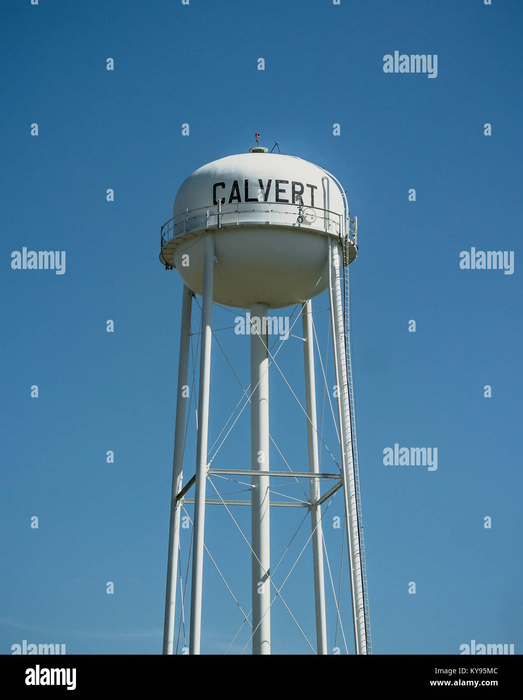 Calvert, Texas Water Tower Stock Photo - Alamy