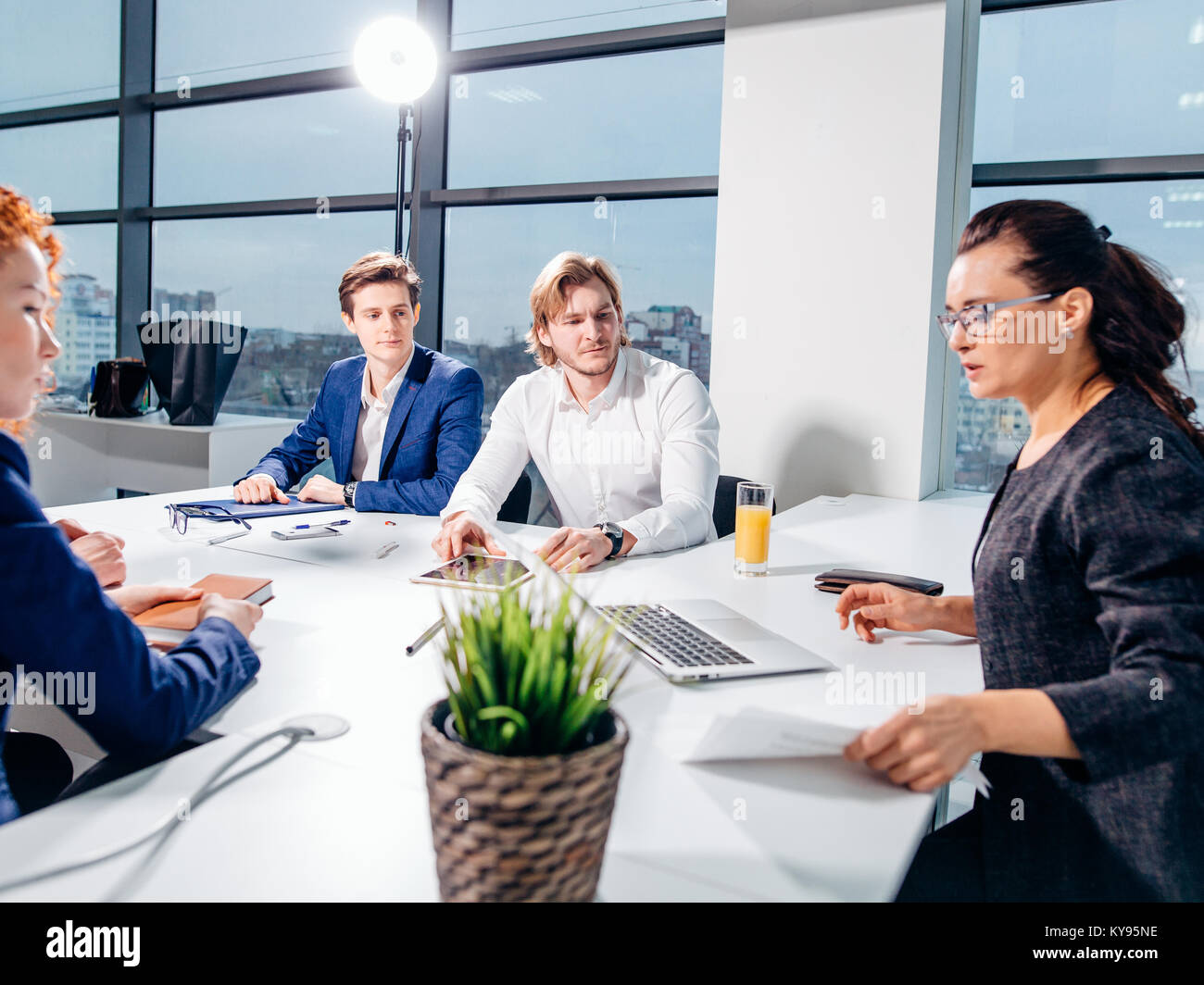 Manager Leads Brainstorming Meeting In Design Office Stock Photo - Alamy