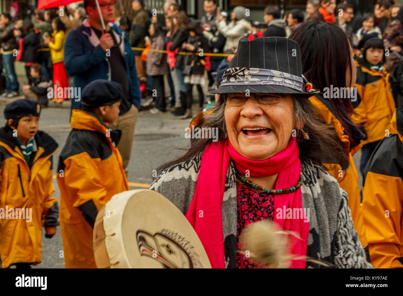 First nations canada women hi-res stock photography and images - Alamy