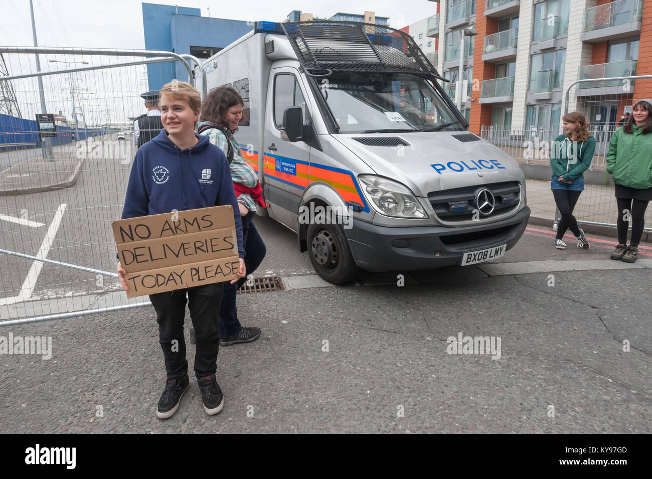 Put down the sword hi-res stock photography and images - Alamy