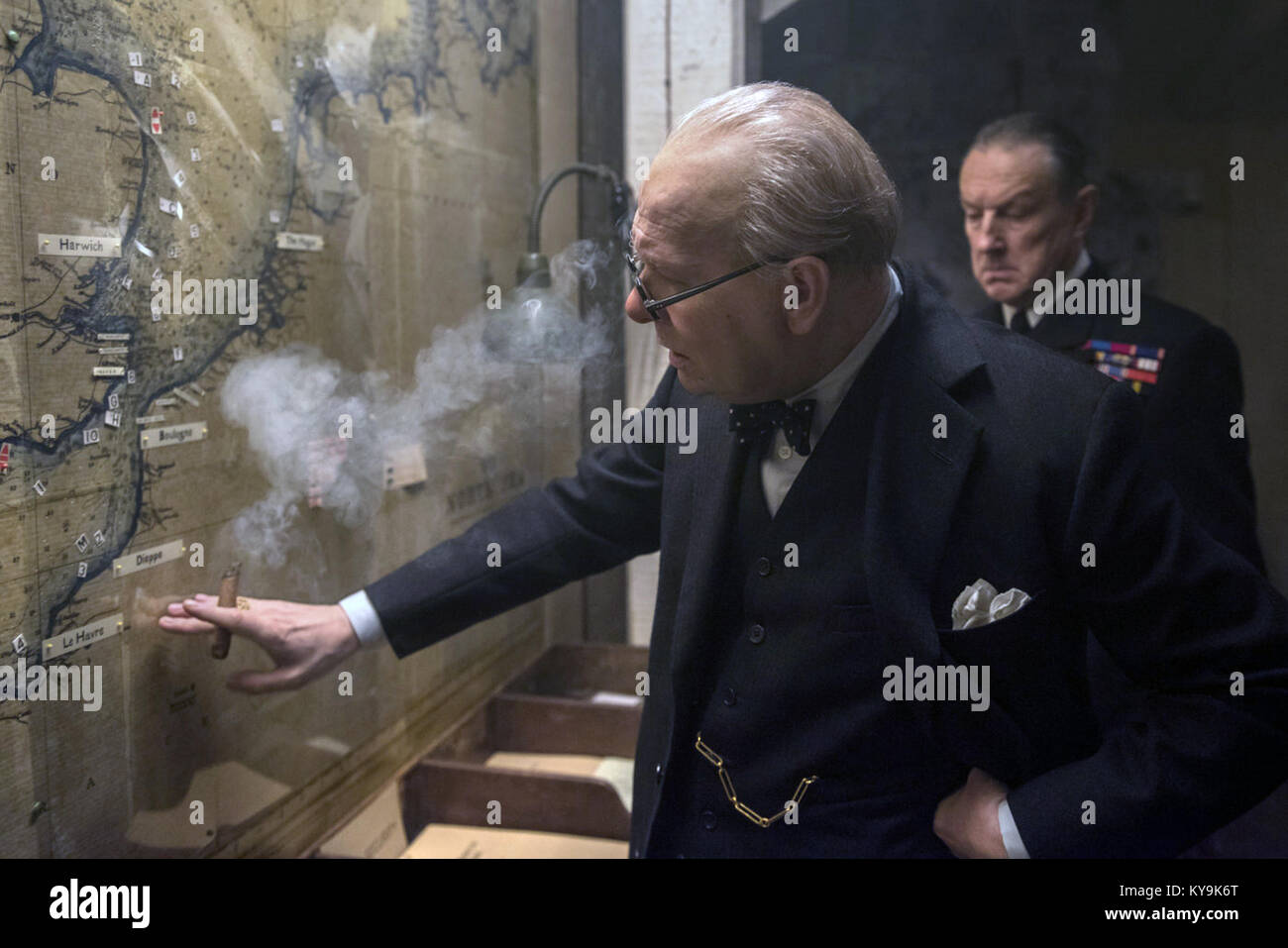 Darkest hour film churchill hi-res stock photography and images - Alamy