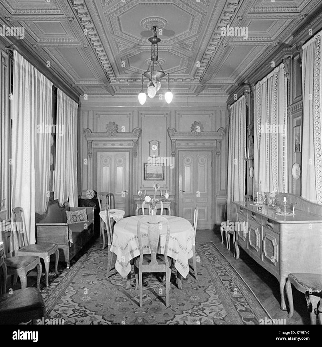 Roof house details exterior Black and White Stock Photos & Images - Alamy