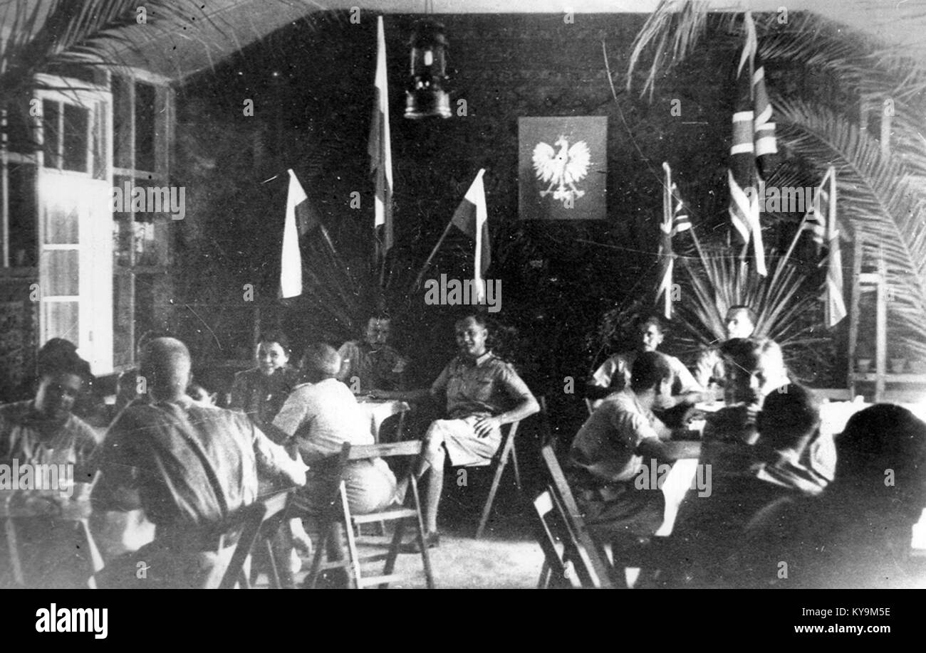 Officers dining hi-res stock photography and images - Alamy