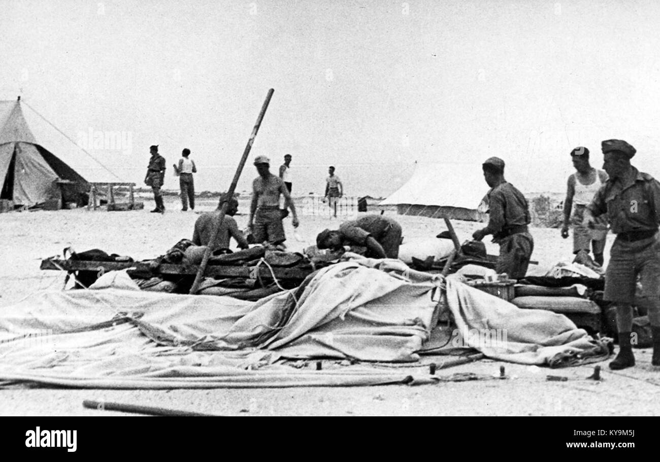 Tent constr. in Palestine Stock Photo - Alamy