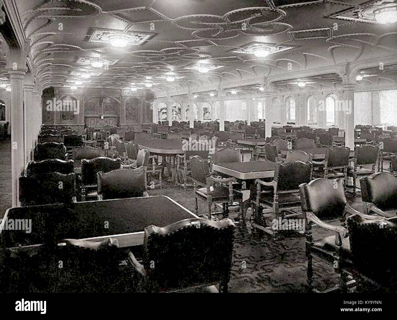 The RMS Olympic's first-class dining room was a lavish space that ...