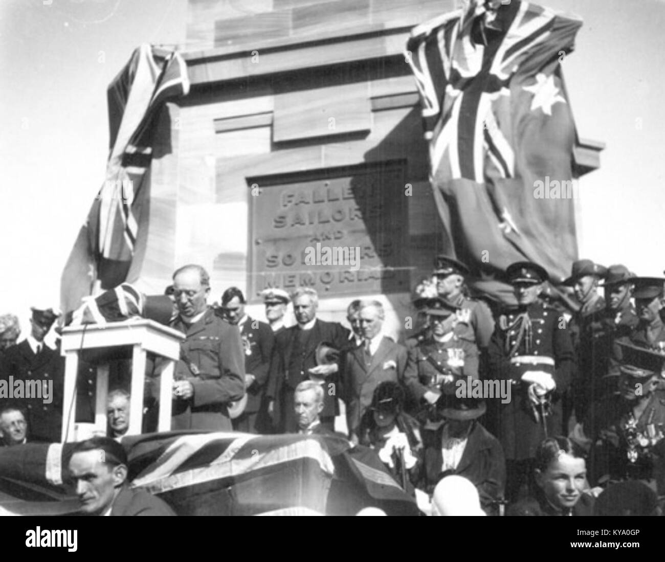 Fremantle war memorial hi-res stock photography and images - Alamy