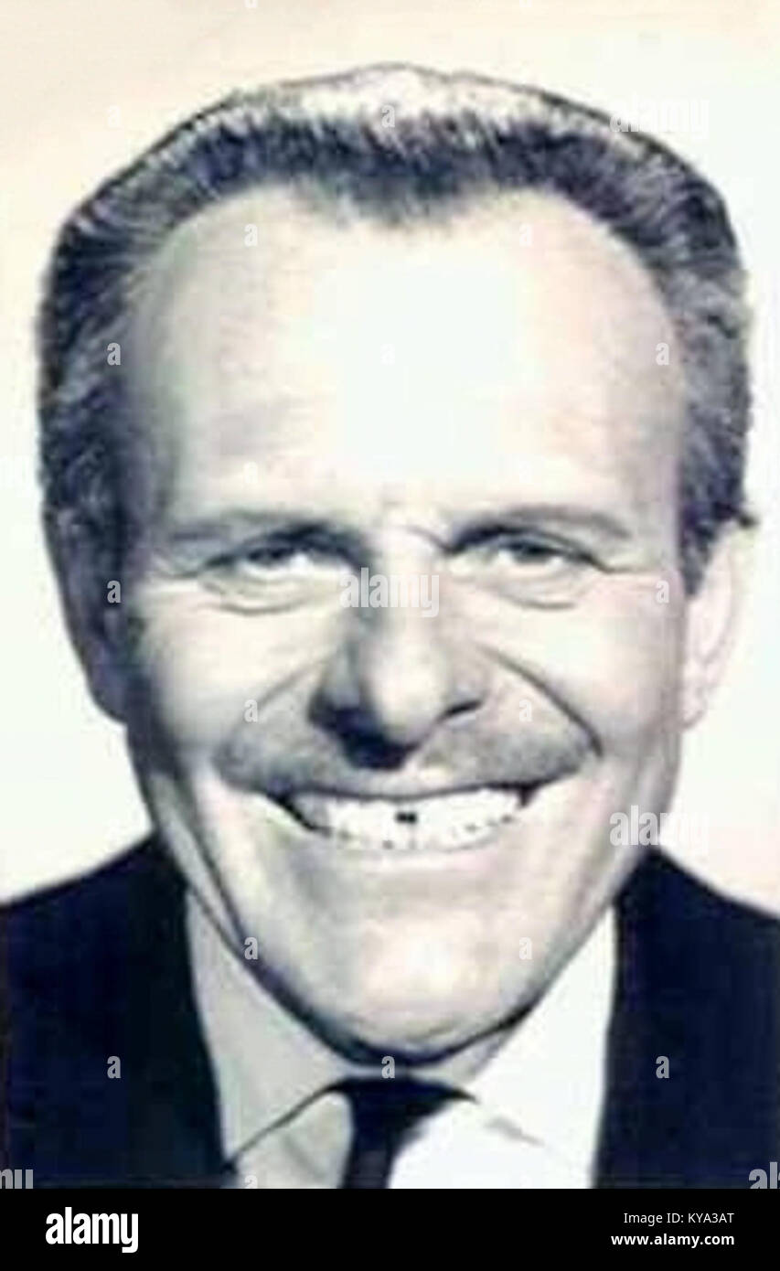 Terry thomas actor hi-res stock photography and images - Alamy