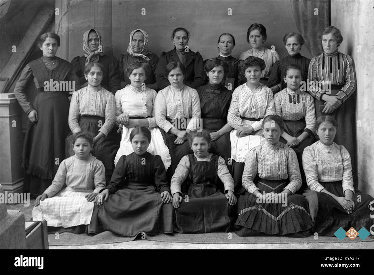 Perice krtač 1910 Stock Photo - Alamy