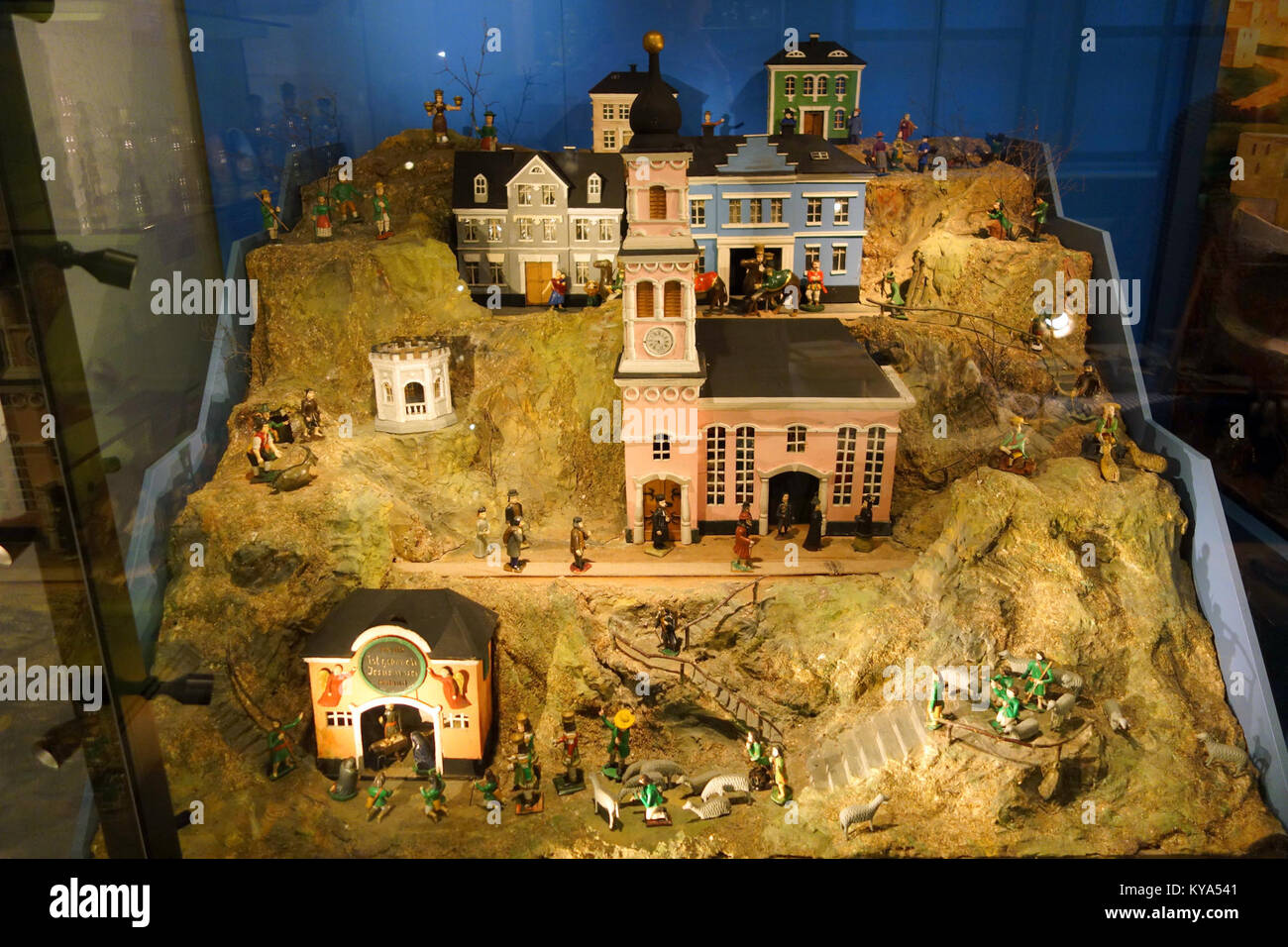 Mechanical creche mountain (Krippenberg), Ernst Muhlstadt, Zwickau, c ...