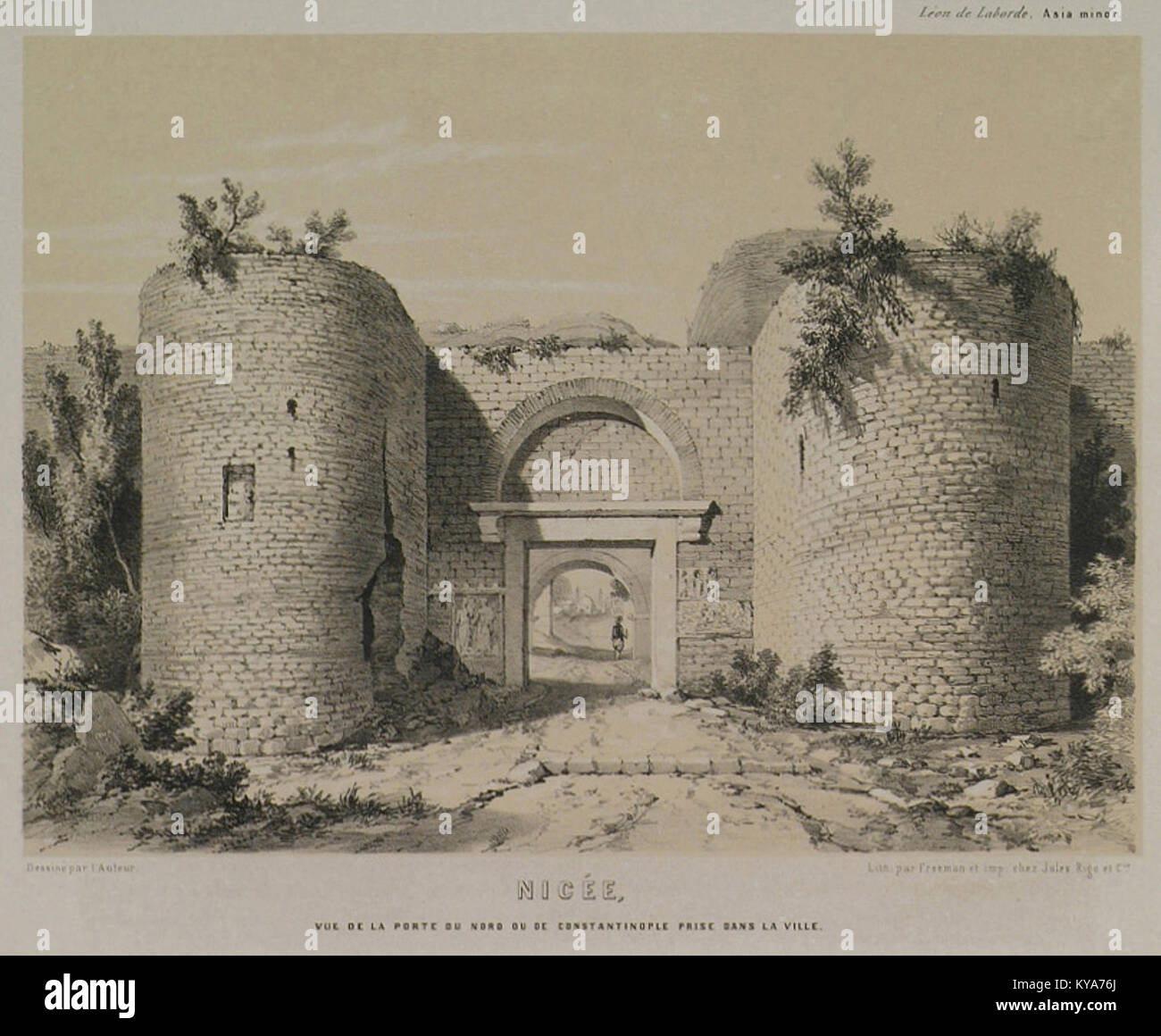 Nicée Vue de la porte du Nord ou de Constantinople prise dans la ville ...