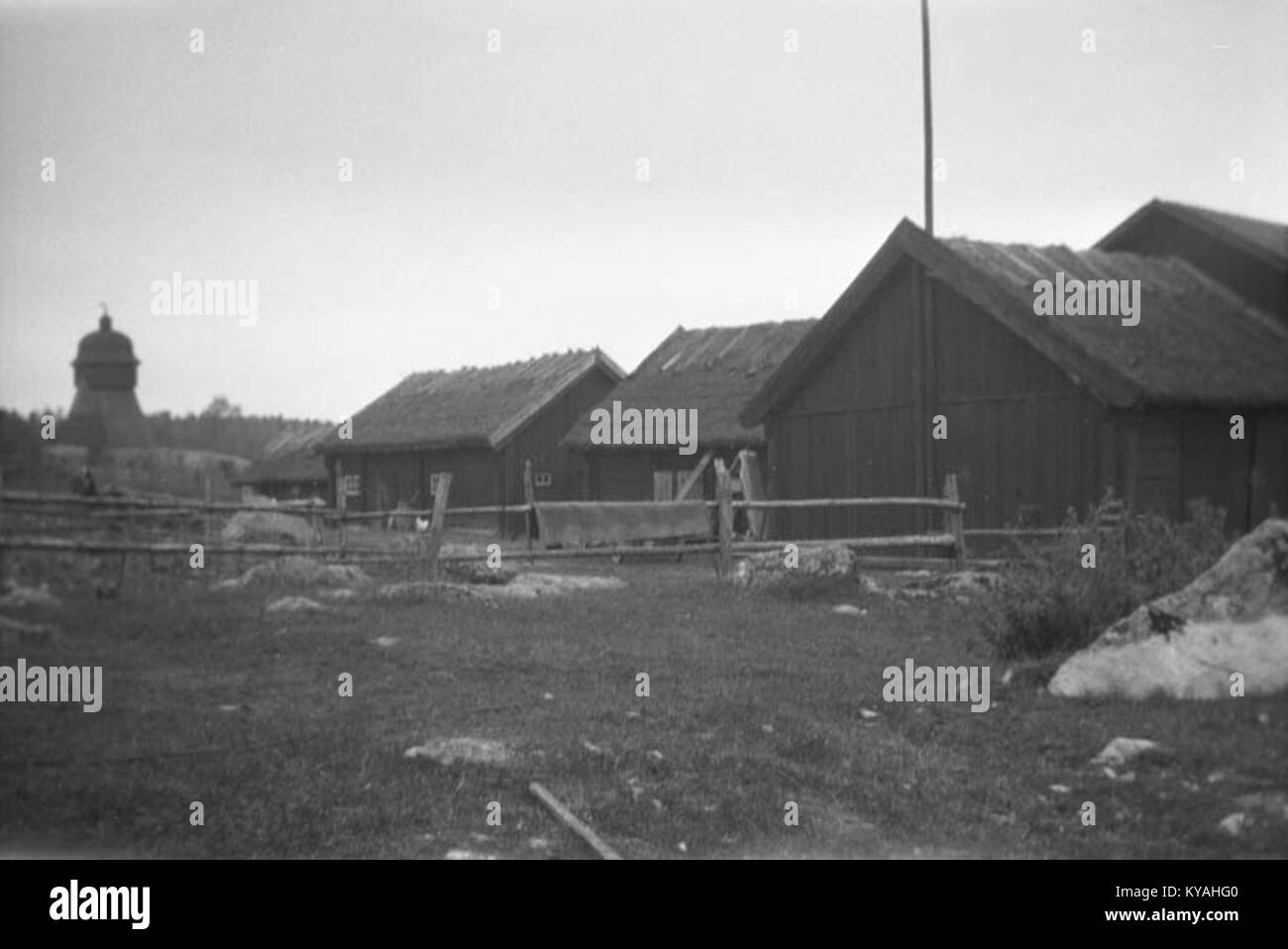 An object or image related to 'Muns,' with limited details available ...