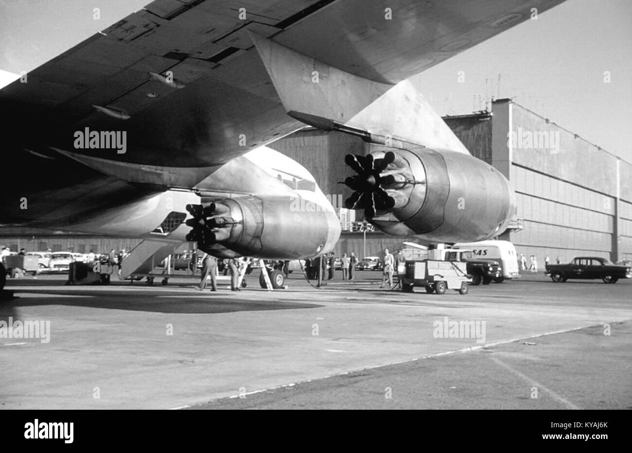 Jet aircraft evolution hi-res stock photography and images - Alamy