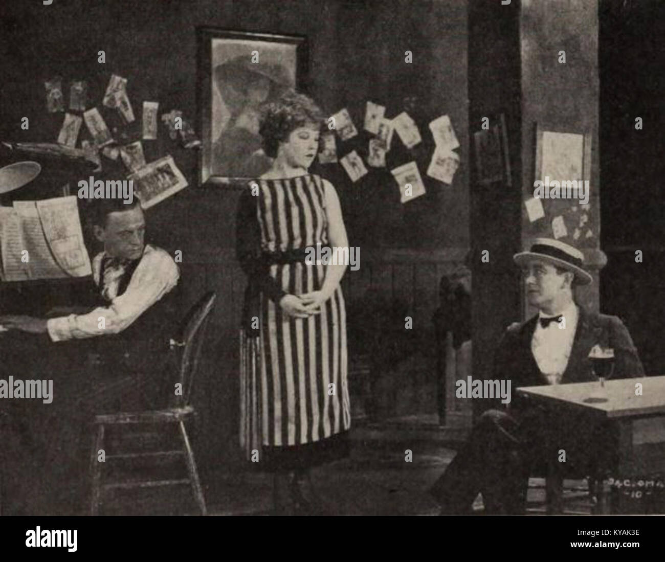 Simp hi-res stock photography and images - Alamy