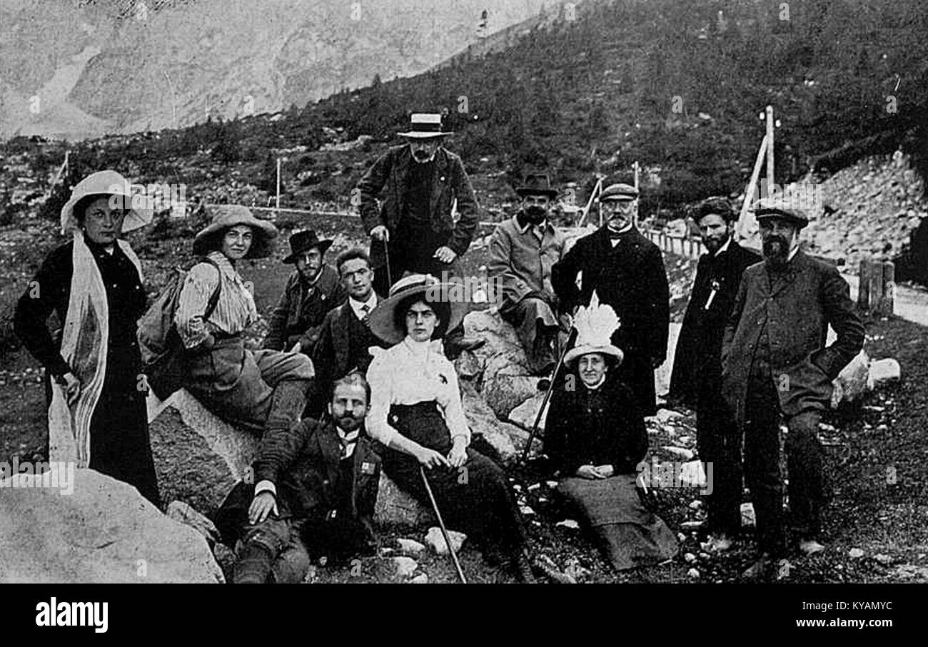 This historical record documents an excursion in the UK from 1912 ...