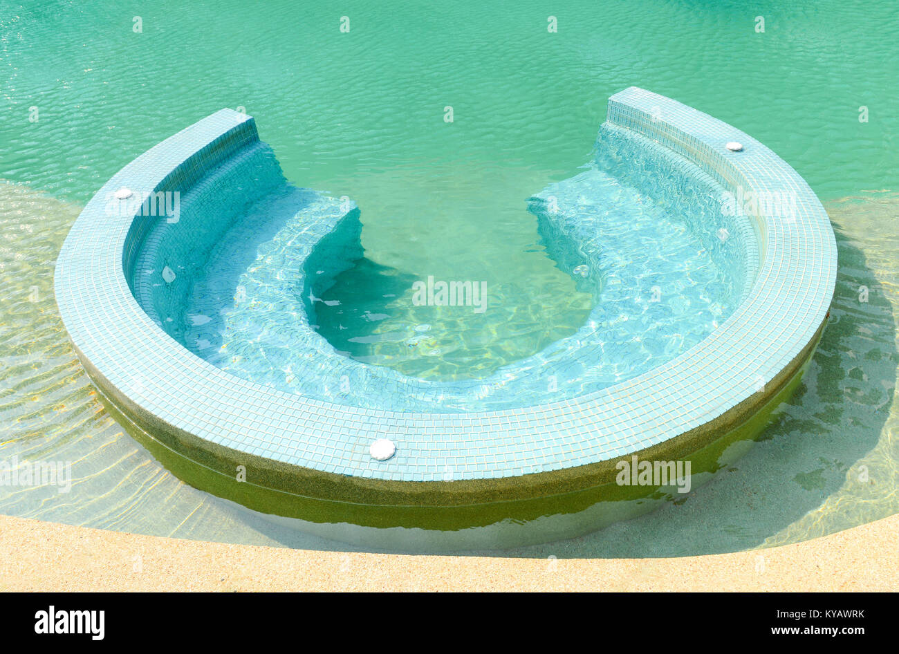 Jacuzzi outdoor blue swimming pool summer vacation Stock Photo - Alamy