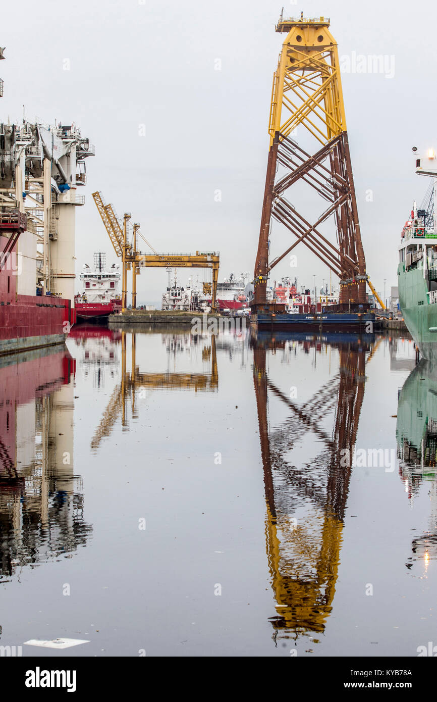 Leith Docks Edinburgh with various ships in dock Stock Photo - Alamy