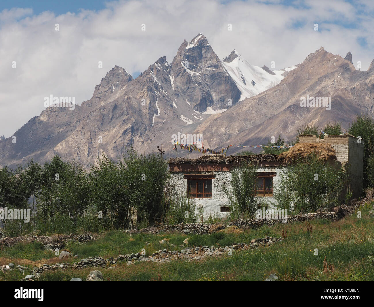Glaciers of pakistan hi-res stock photography and images - Alamy
